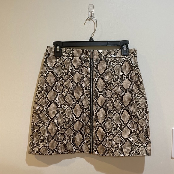 New Look | Skirts | New Look Snake Skin Mini Skirt | Poshmark